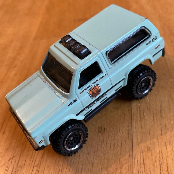 MATCHBOX | Toys | Matchbox Chevy Blazer 4x4 Loose 56 Scale | Poshmark